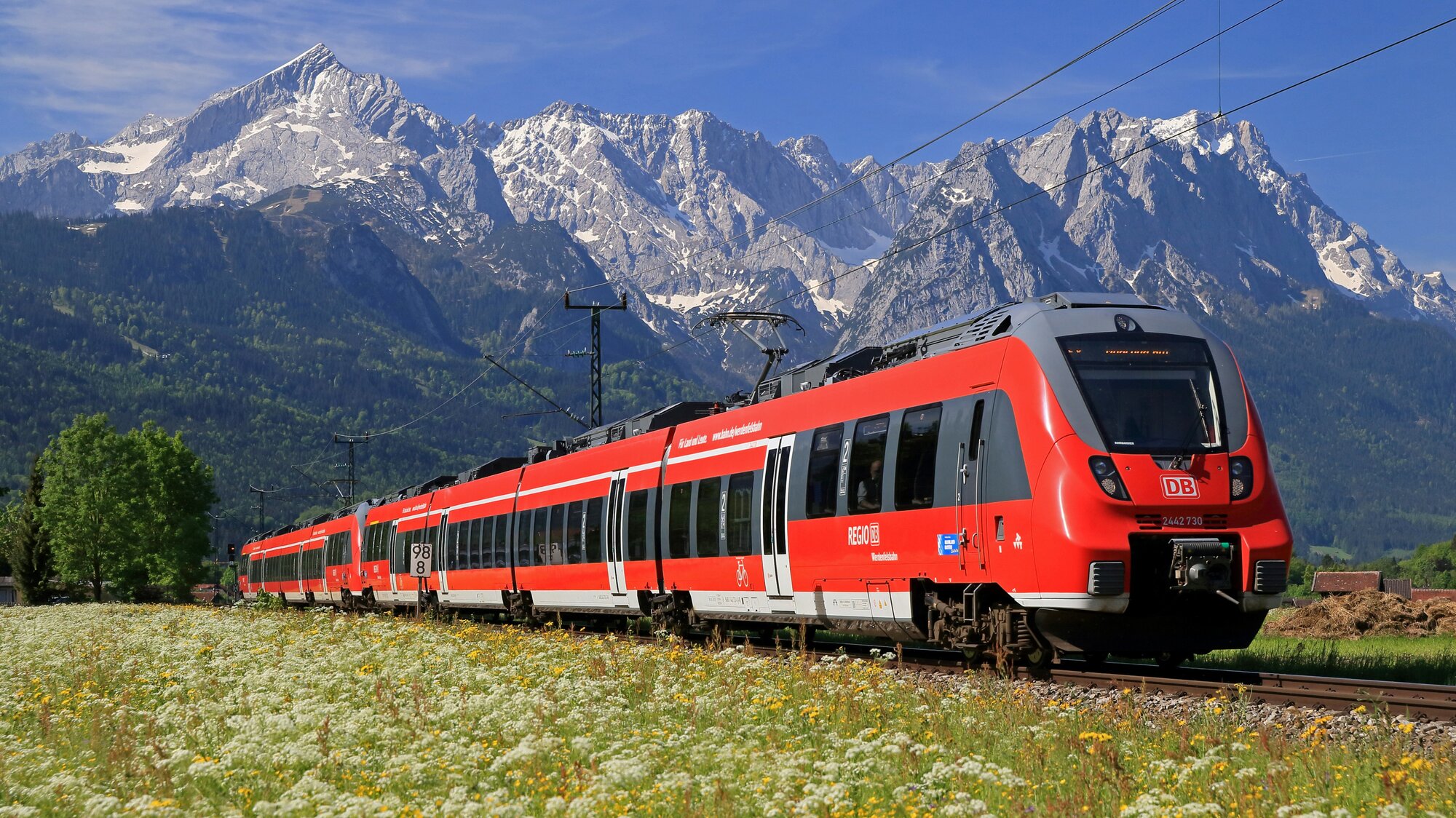 Panoramic journey with the "Werdenfelsbahn" | DB Regio Bayern
